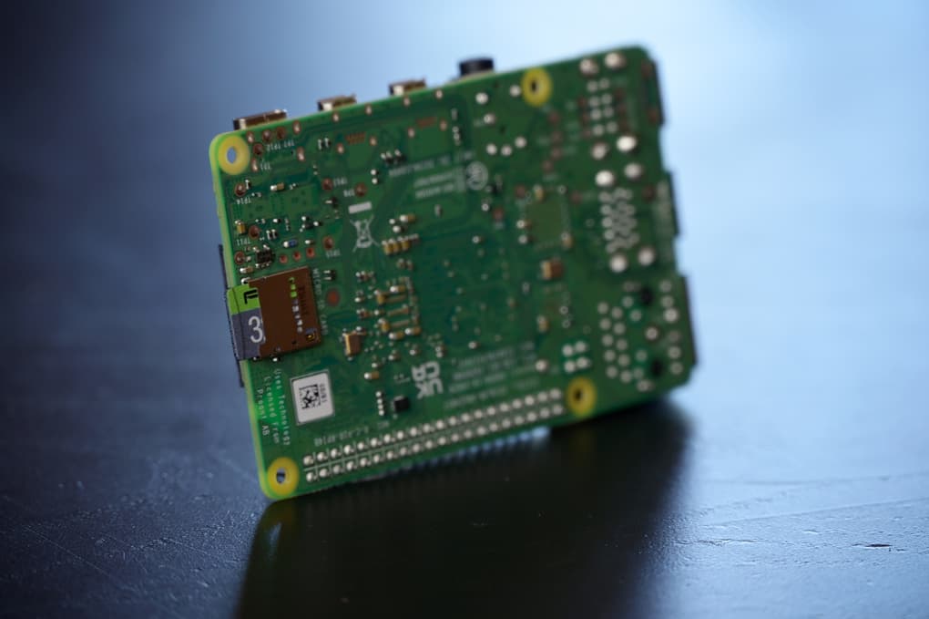 MySQL on a Raspberry Pi | Benjamin Dicken